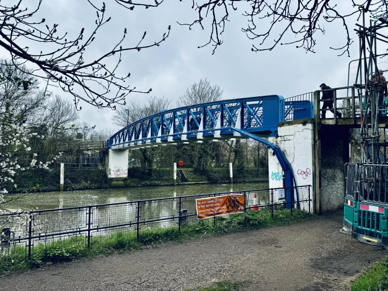 Teddington Lock Bridge | The Great London Bridges Walk